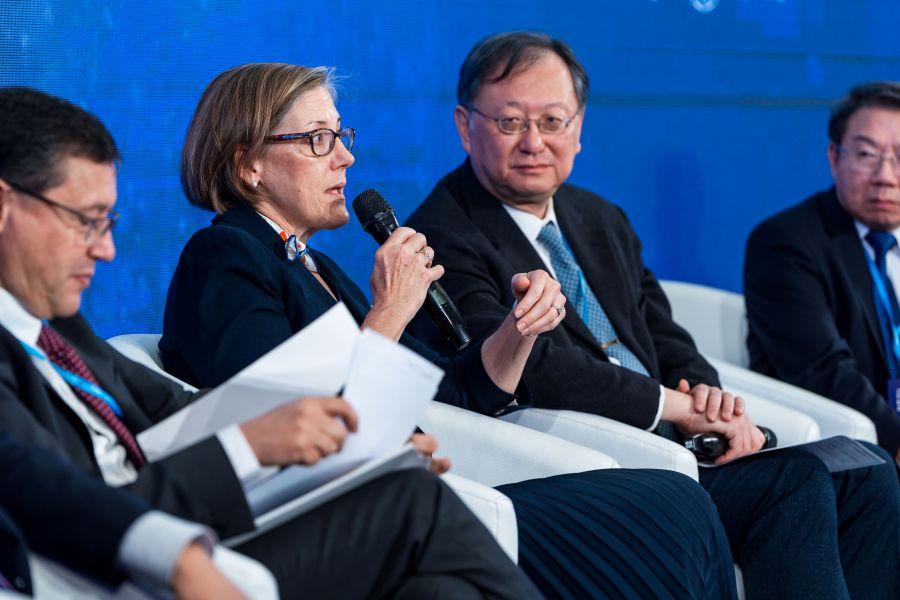 Inside the AI Hospital: Leaders Share What’s Working Now | SNQ Symbol ...